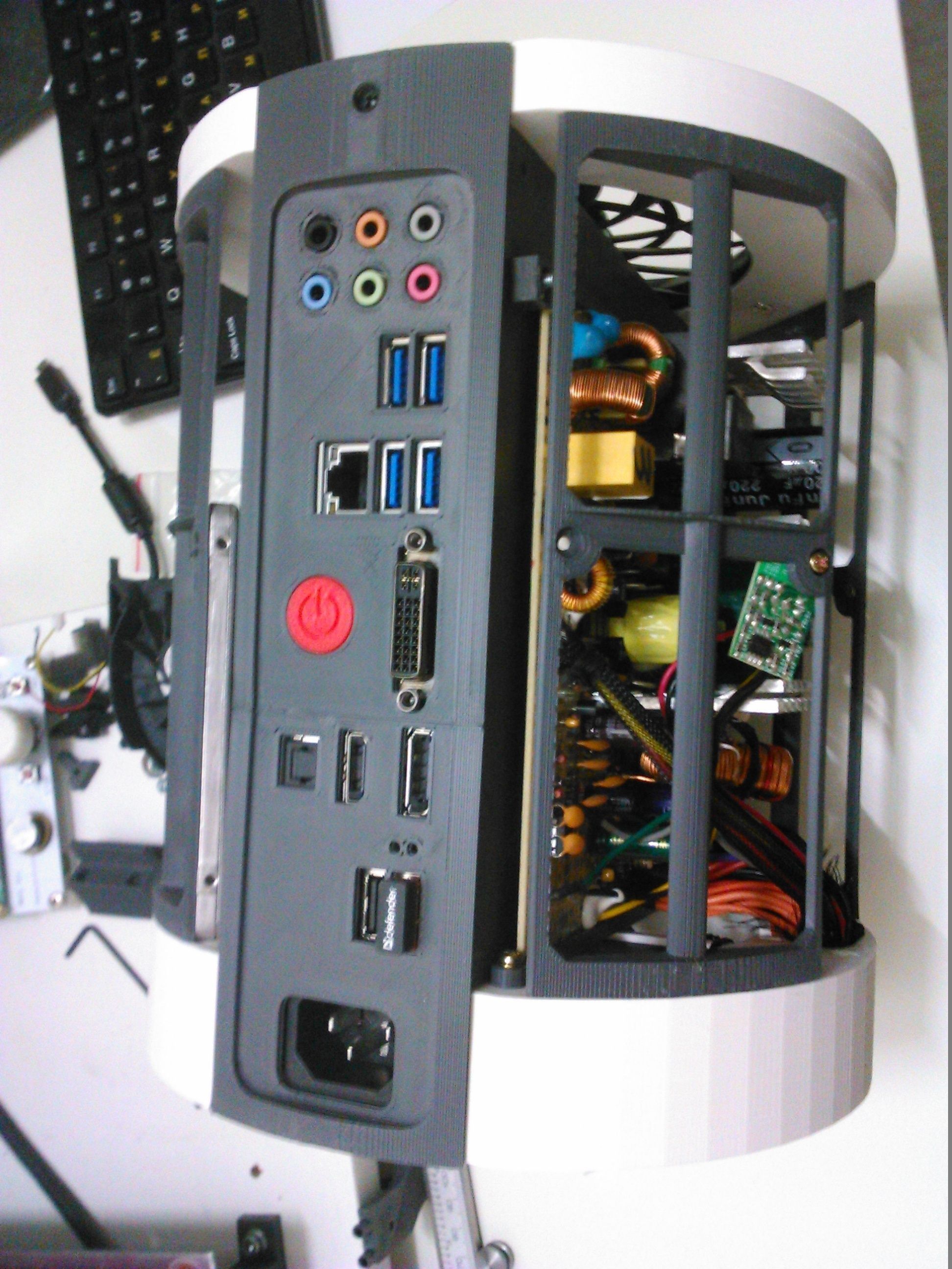 Full Printable ITX Case Mac Pro 2013 style 3D model 3D printable | CGTrader