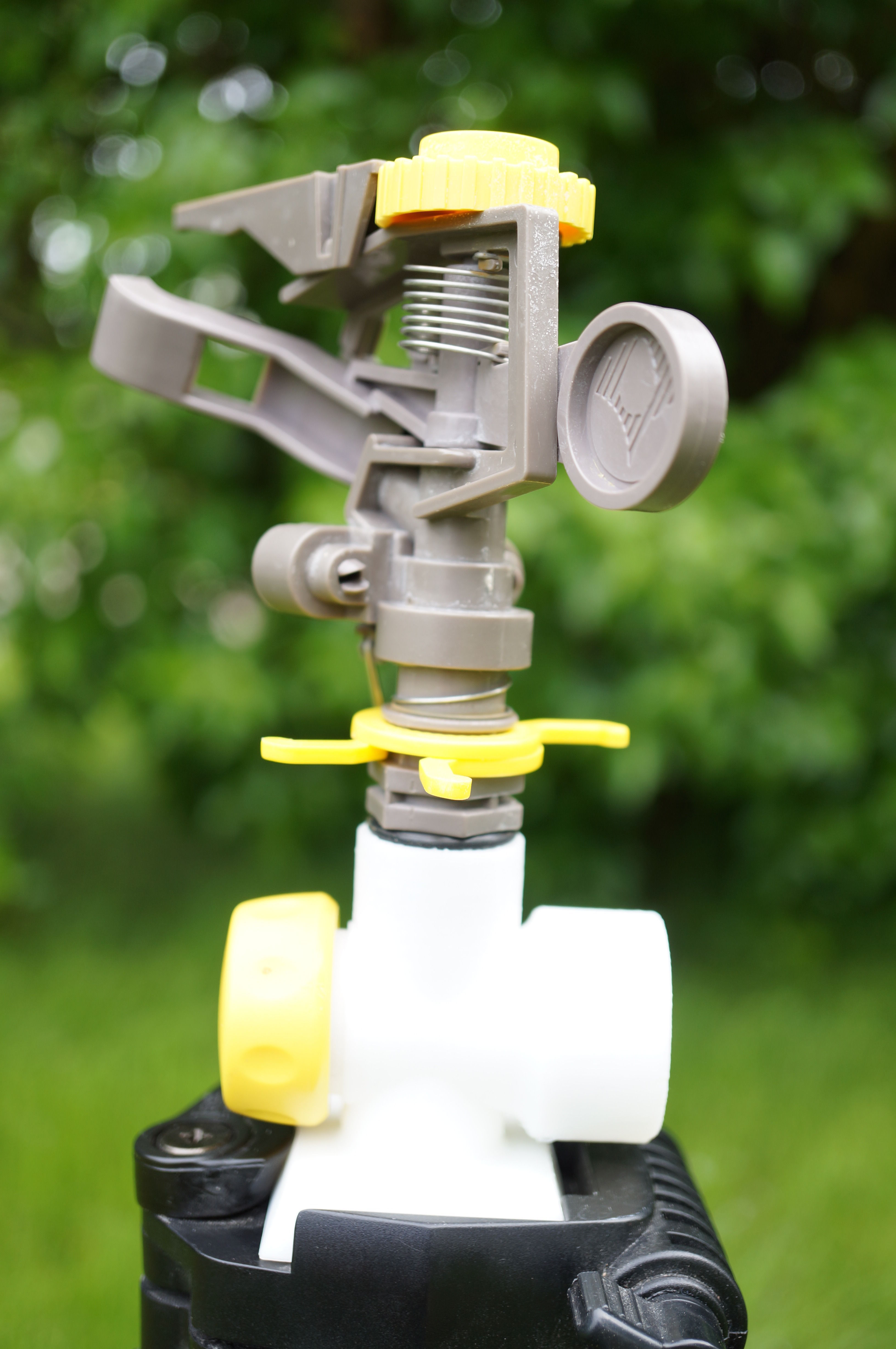 Quick Release Sprinkler Tripod Adapter free 3D model 3D printable ...