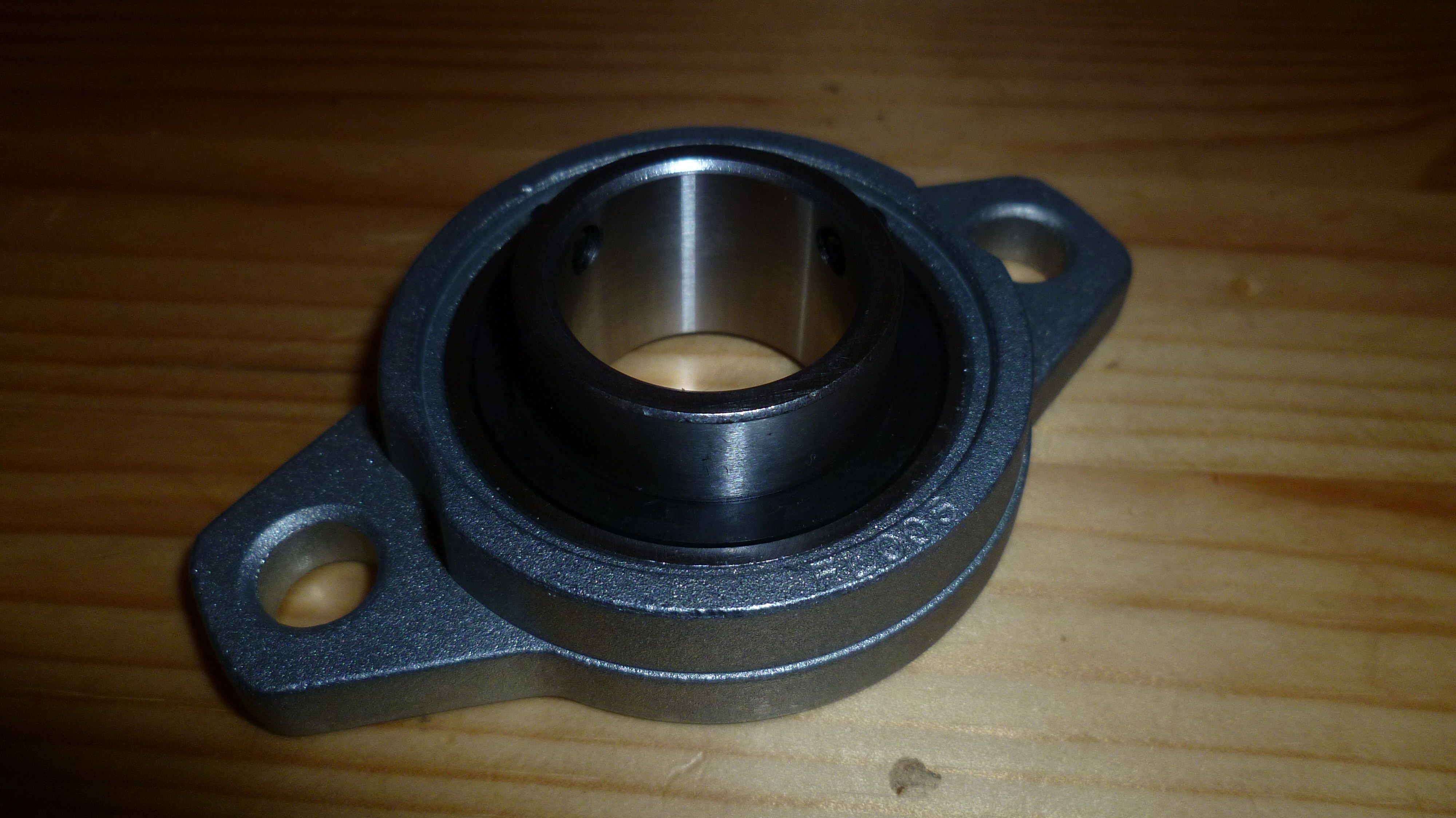 Pillow Block Bearing FL005 free 3D model | CGTrader