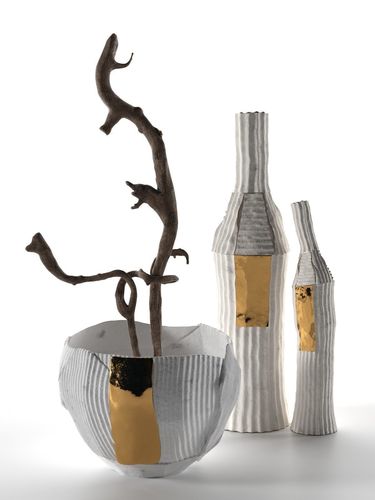 Paper Clay Vases with Branches 3D model | CGTrader