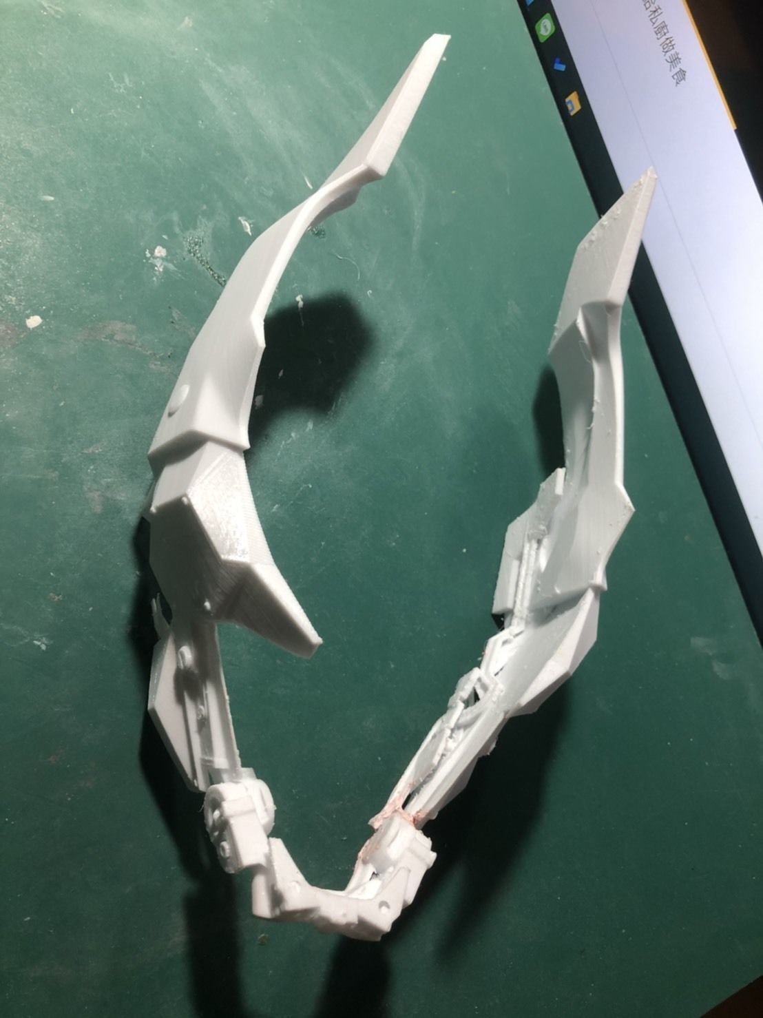 Batman Arkham Knight Helmet 3D model 3D printable | CGTrader