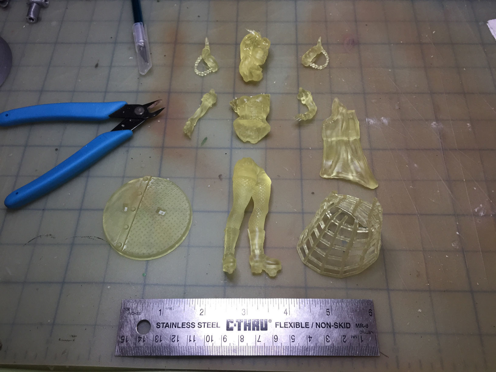 Gothic Girl Pinup 3D print model - FREE free 3D model 3D printable ...