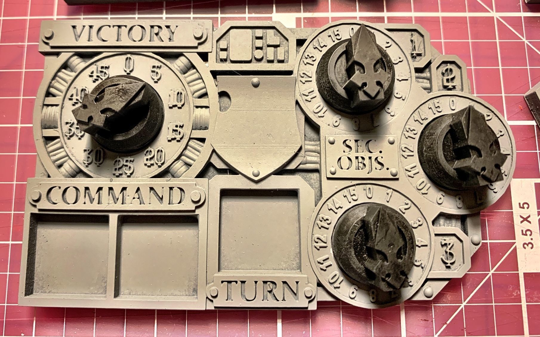 Giant Mecha Knights Warhammer themed game tracker 3D model 3D printable ...