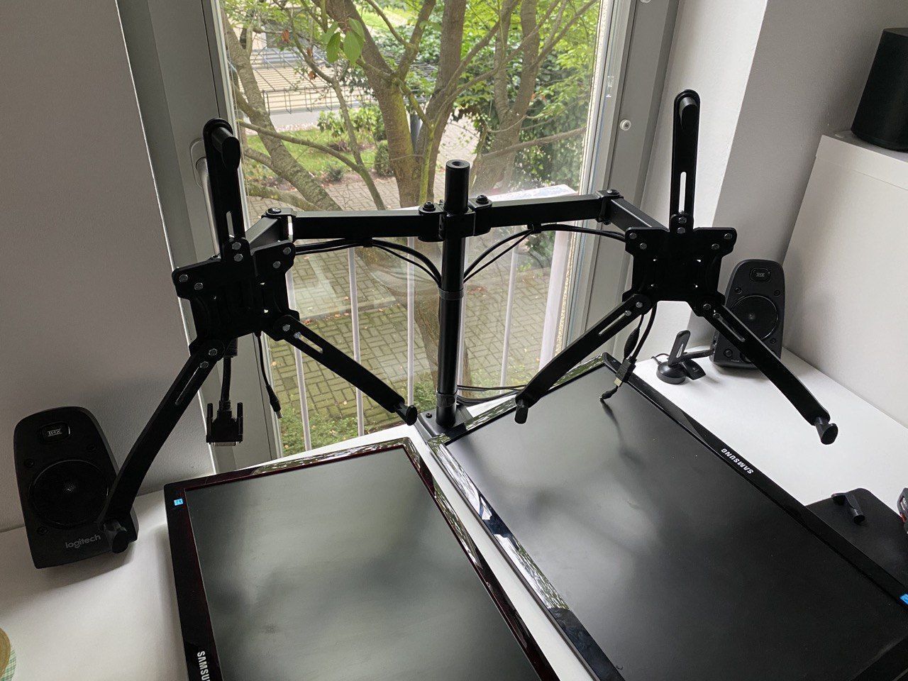 Vesa Adapter Mount For Monitors Without Back Holes 3D model 3D ...