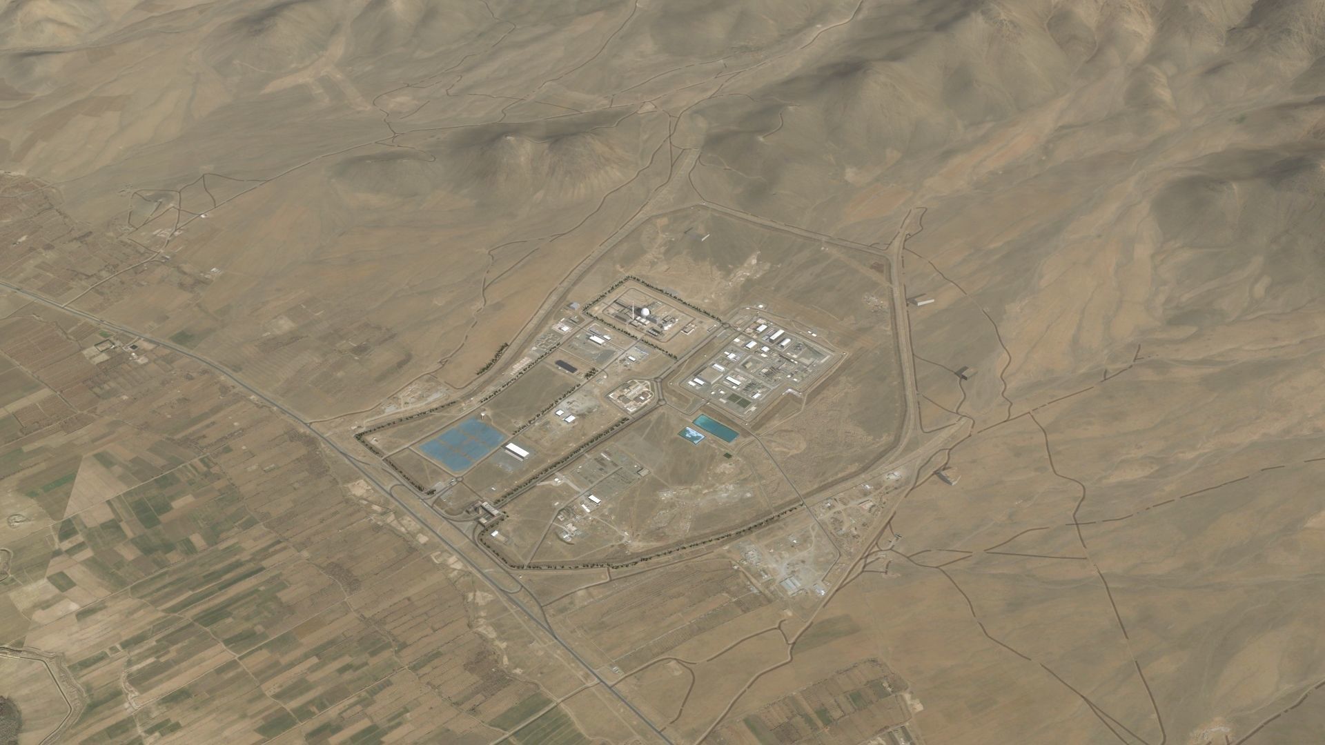 3D model Arak Nuclear Reactor Iran VR / AR / low-poly | CGTrader