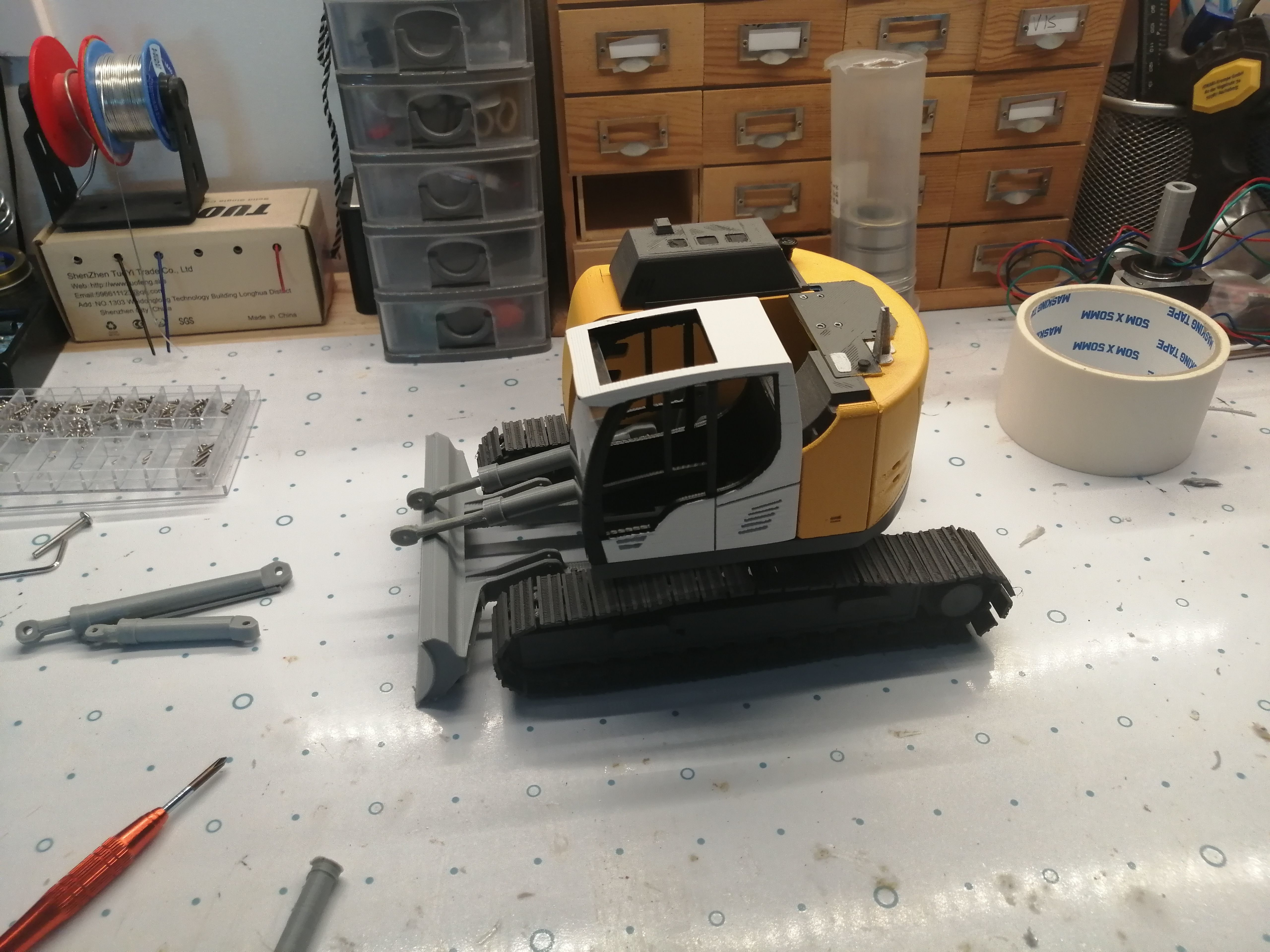 LIEBHERR R926 COMPACT 3D model 3D printable | CGTrader