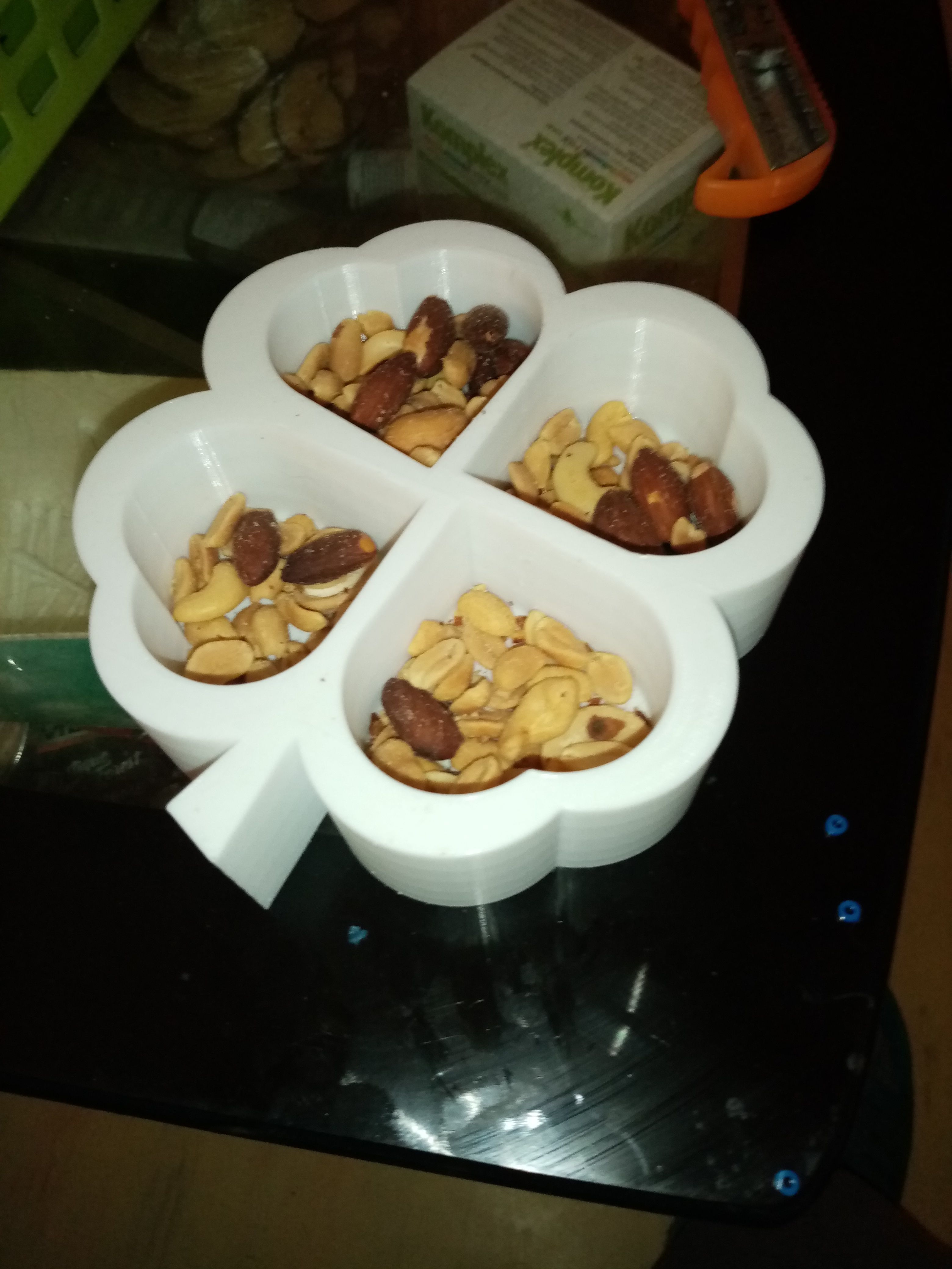 tray four-leaf clover for crackers and nuts easy printable 3D model 3D ...