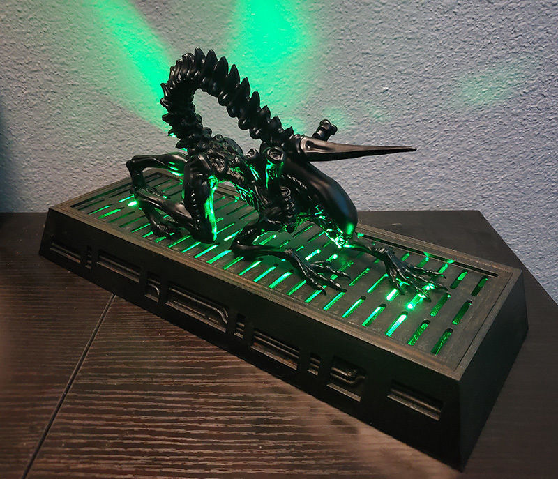 Xenomorph Alien Stand 3D model 3D printable | CGTrader