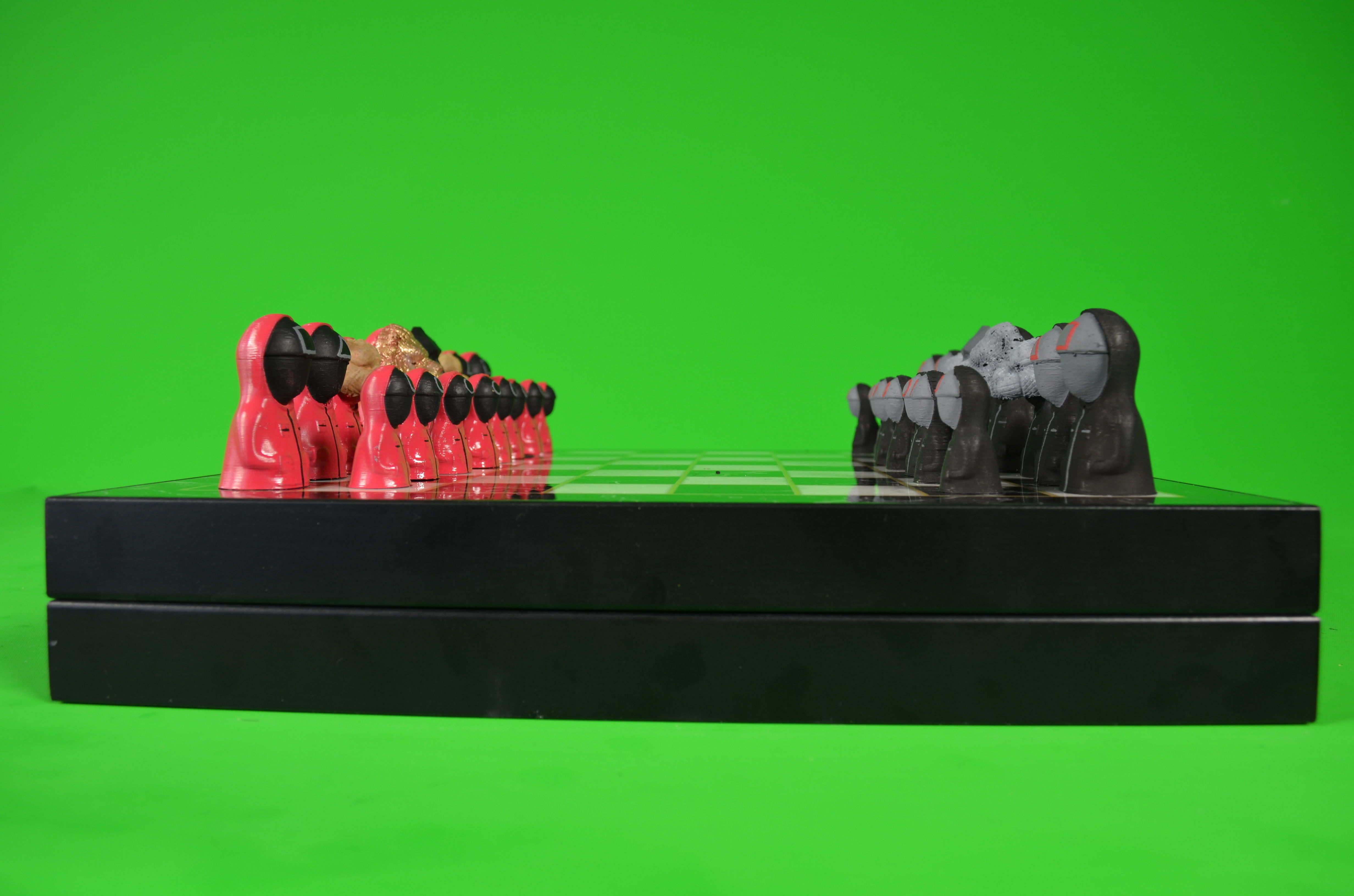 Squid Game Characters Chess Set-Squid Game Vip Mask Chess Set 3D model ...