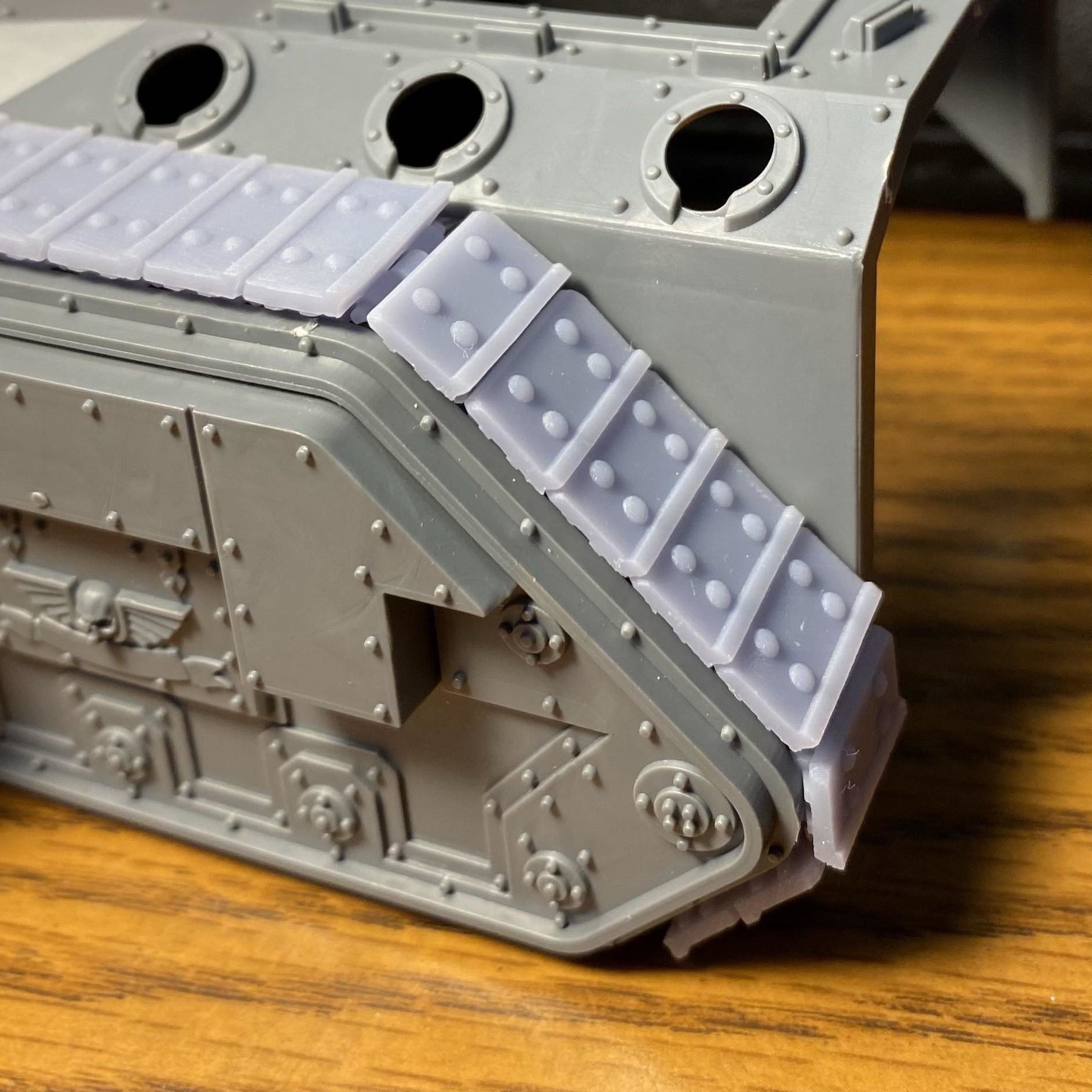 Luna Pattern Tank Treads free 3D model | CGTrader