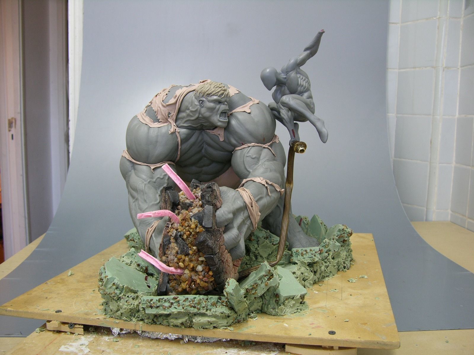 hulk and spiderman war 3D model 3D printable | CGTrader