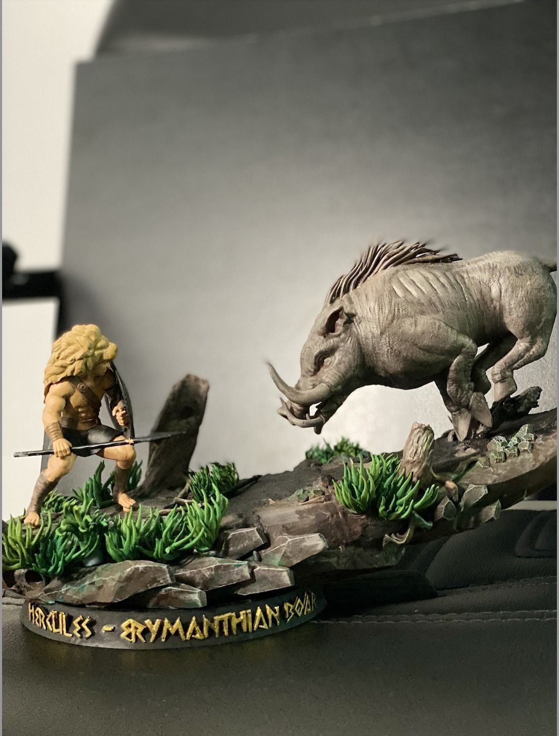 Hercules and Erymanthian Boar 3D model 3D printable | CGTrader