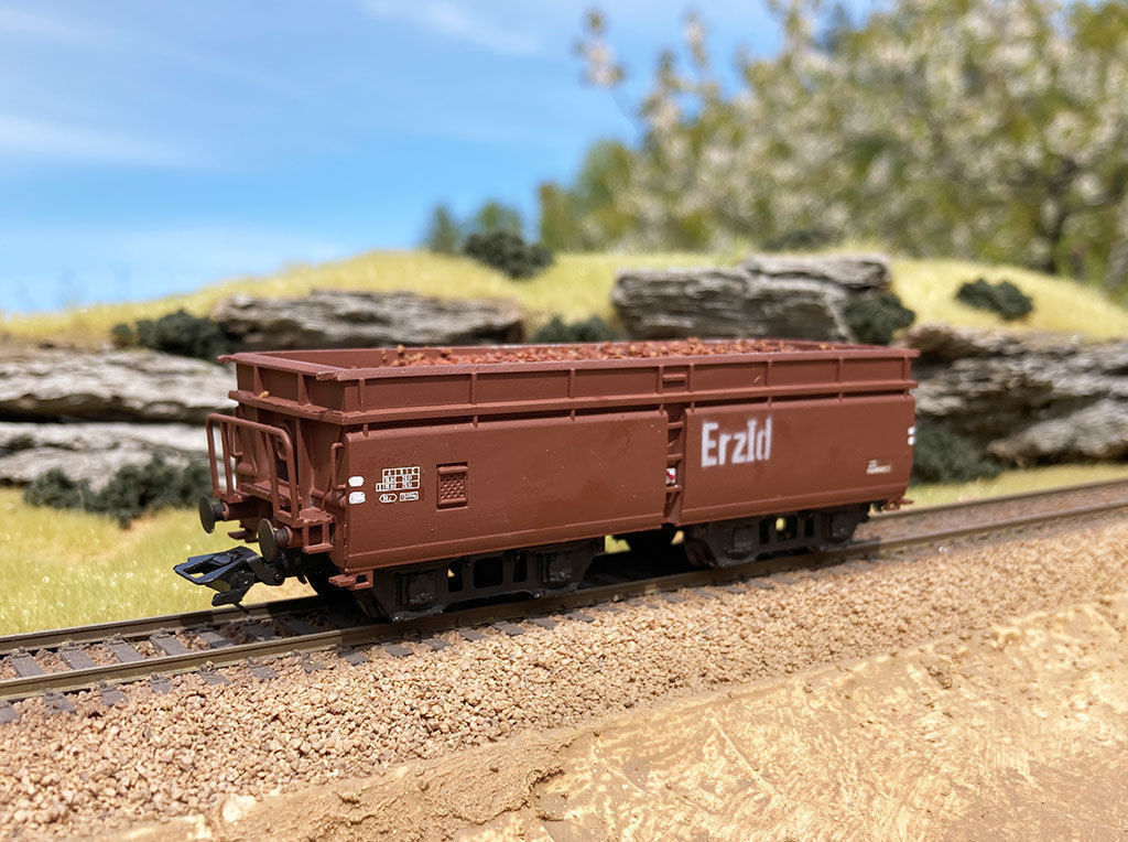 ROLLS-0012 German State Railways Hopper car 00tz 44 H0-scale 3D model ...