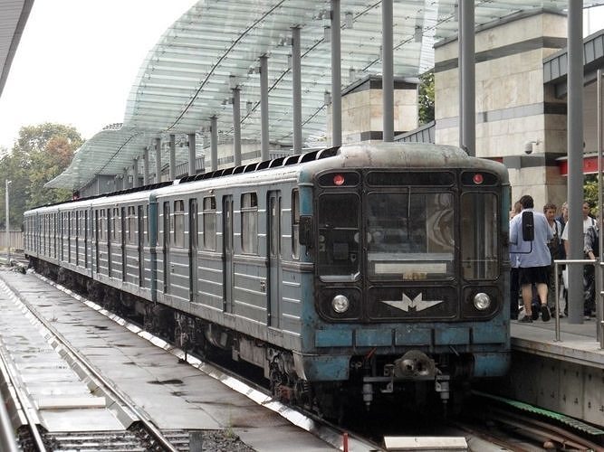 Metrowagonmash 81-71X type metro wagon of the Budapest Metro 3D Model ...