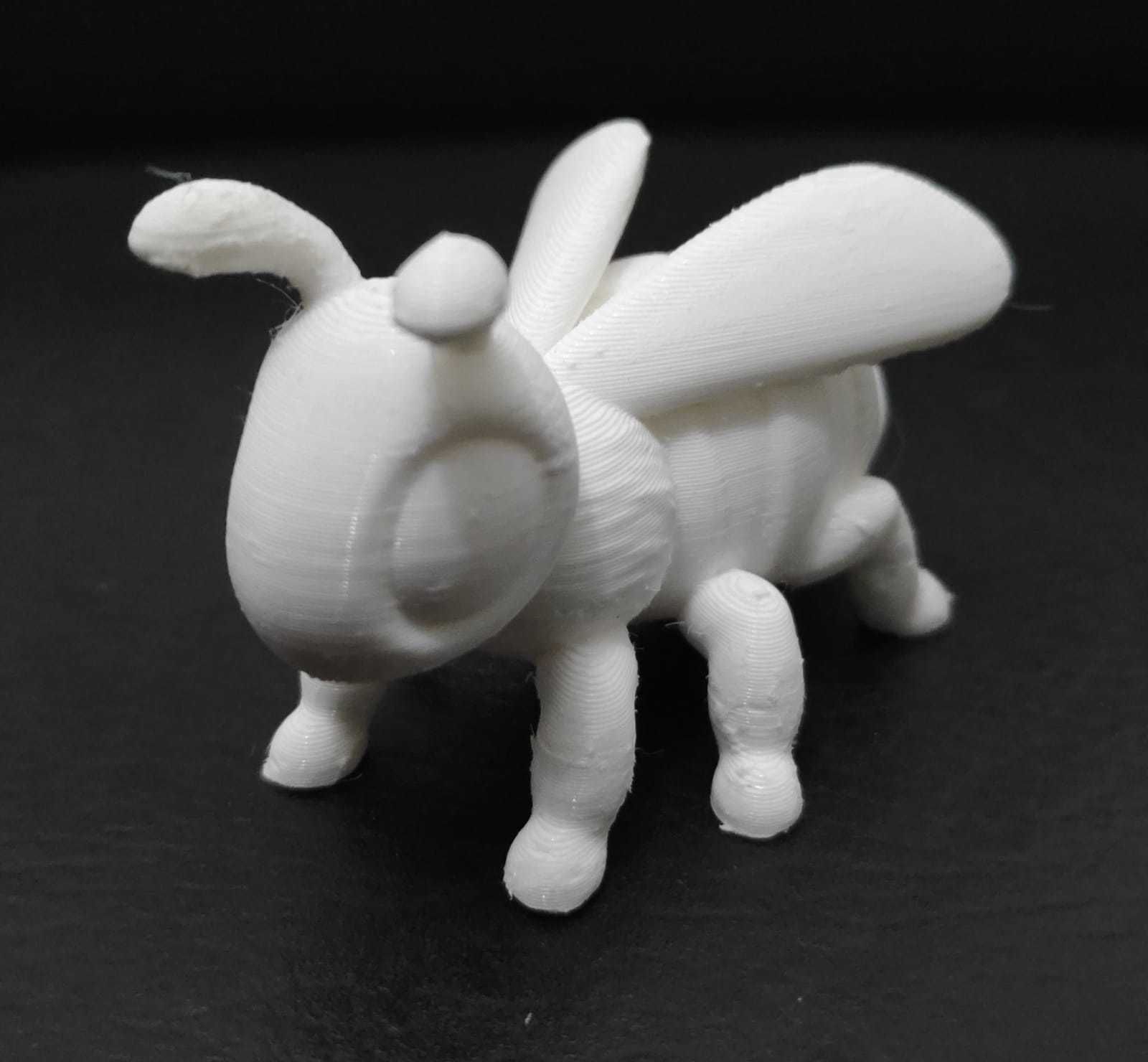 Cute Cartoon Bee 3D model 3D printable | CGTrader