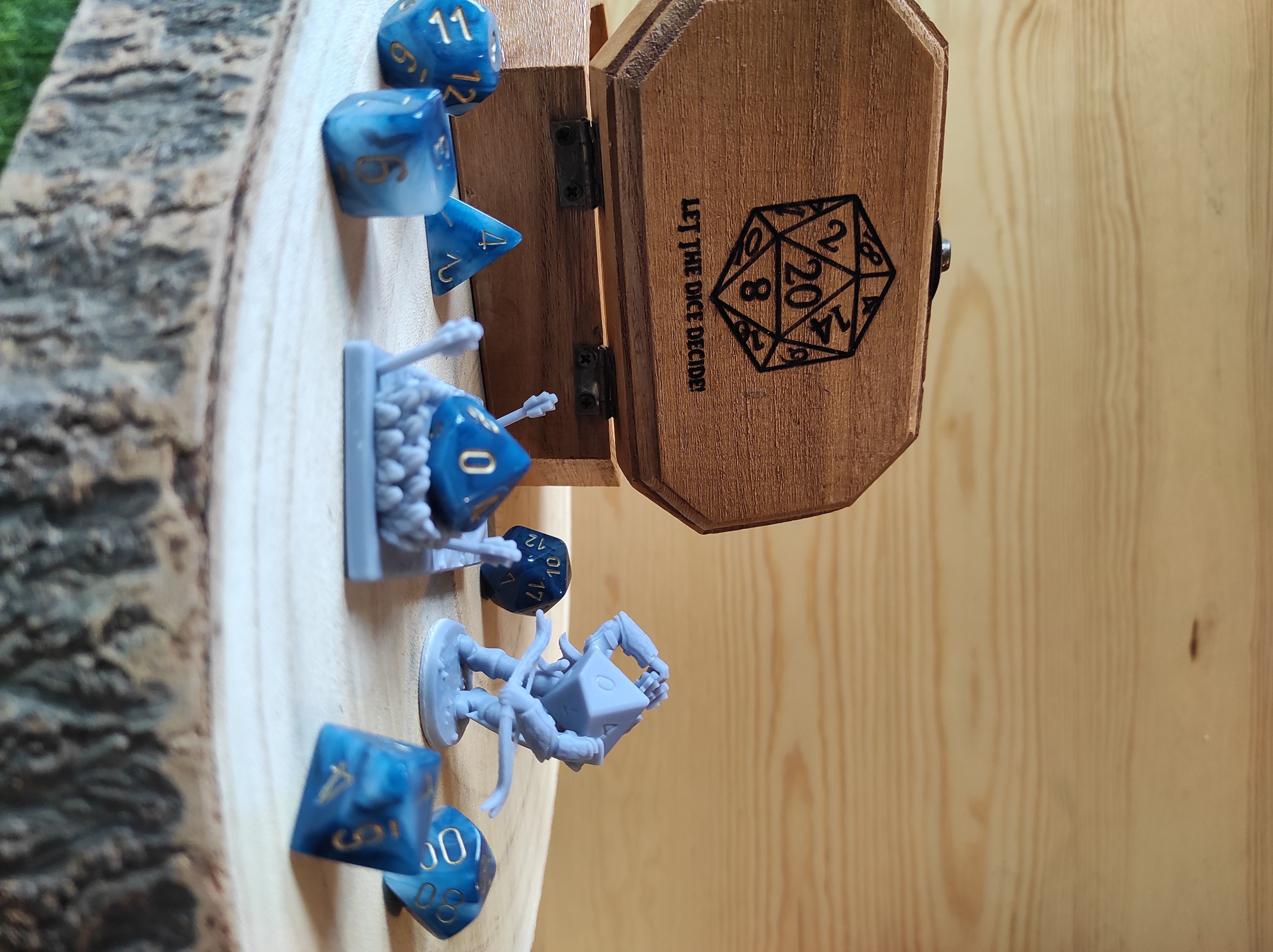 Dice Keepers - 14 miniature and polyhedral dice stand 3D model 3D ...