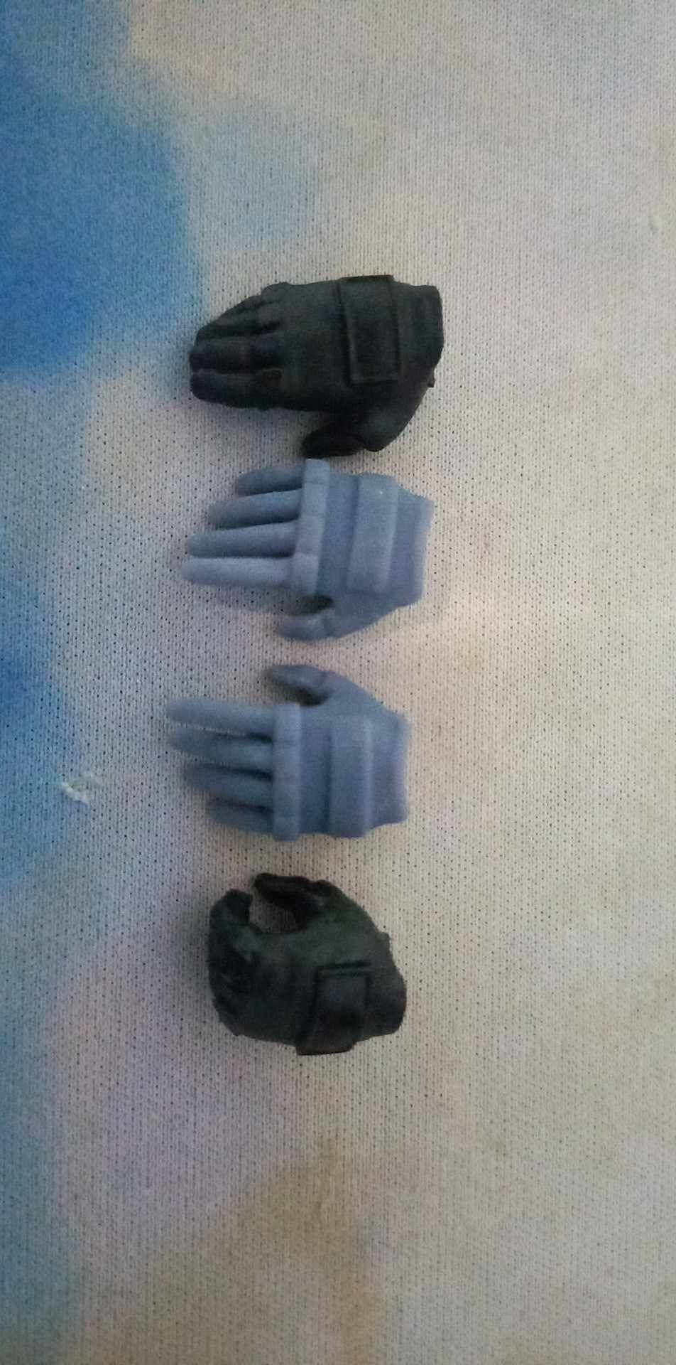 DC MCFARLANE THE BATMAN HAND 3D model 3D printable | CGTrader