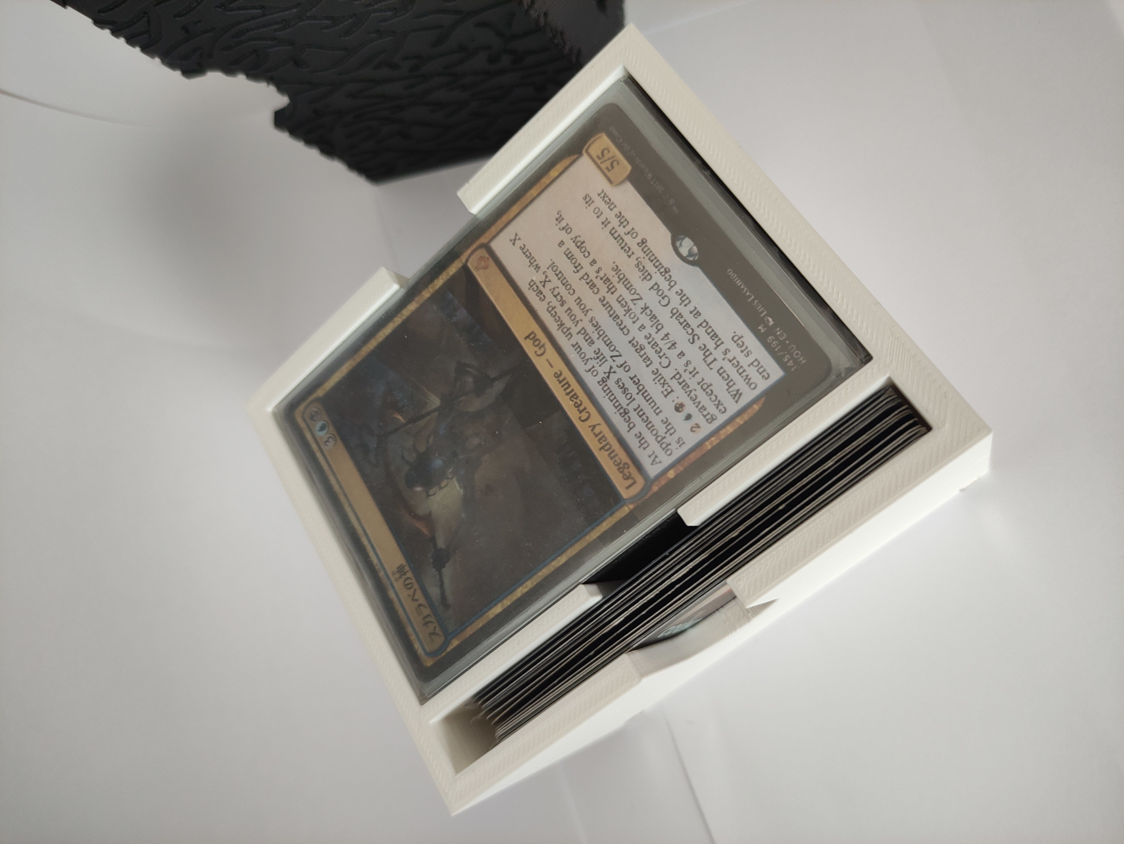 MTG DECK BOX COMMANDER WITH TOKEN SLOT 3D model 3D printable | CGTrader