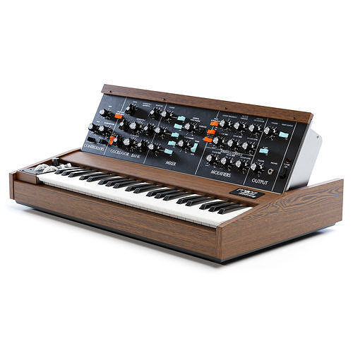 Minimoog Model D 3D model | CGTrader